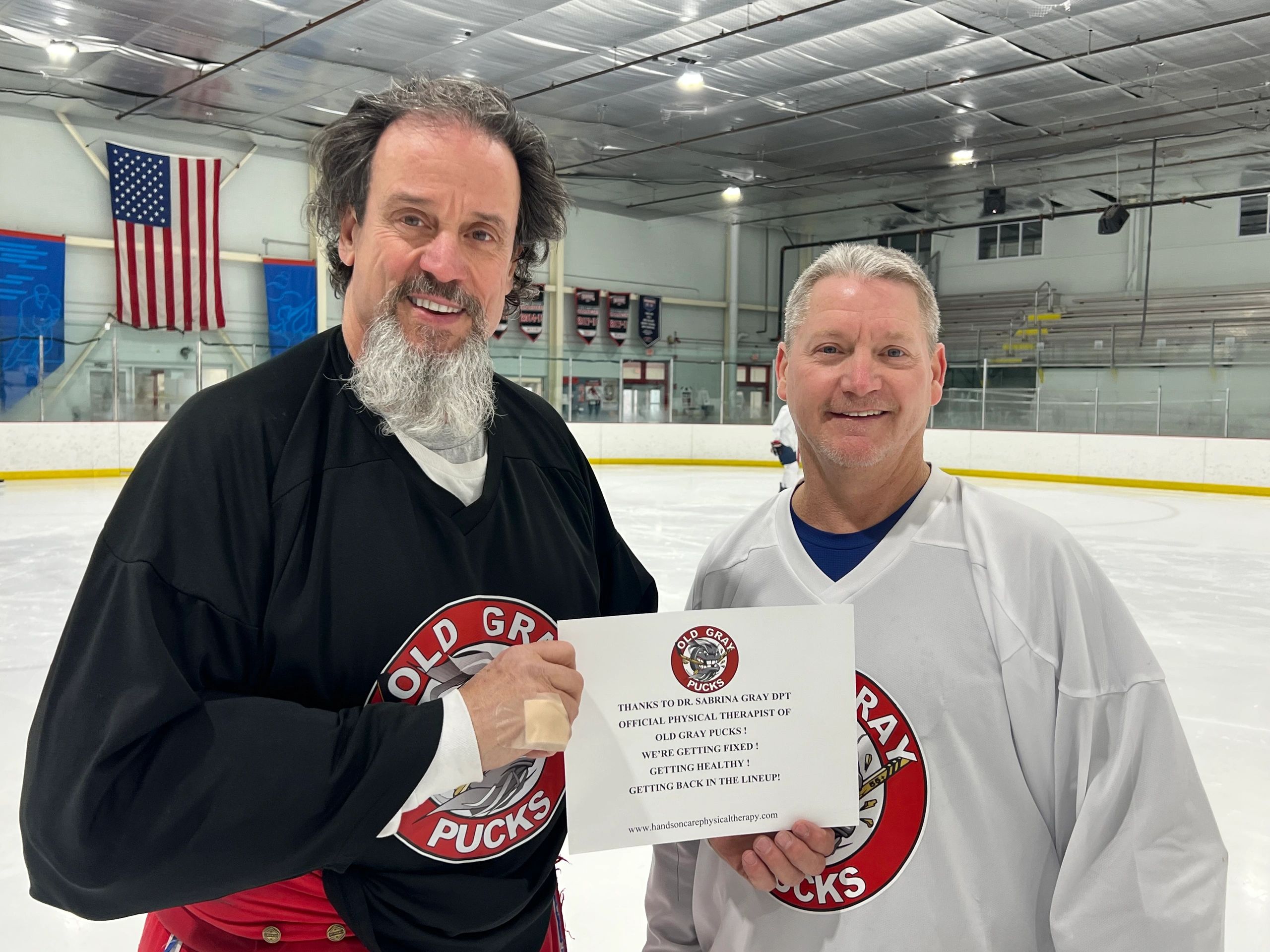 Home [oldgraypucks.com]